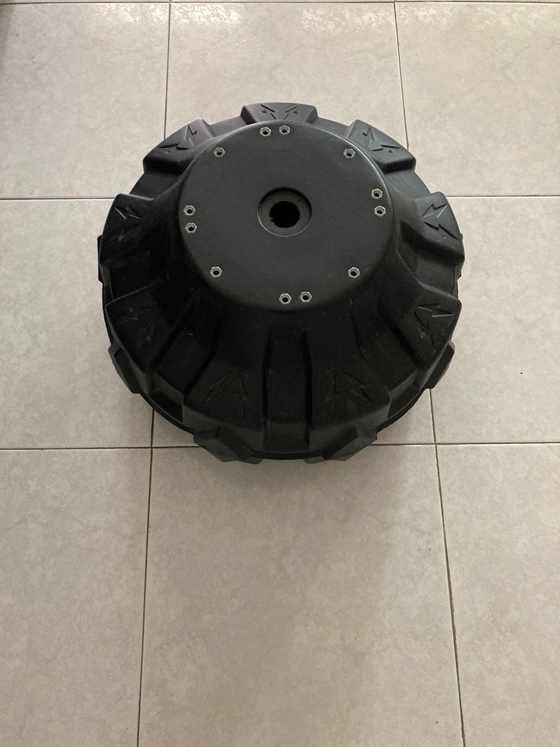 Punching bag base, Everything Else on Carousell