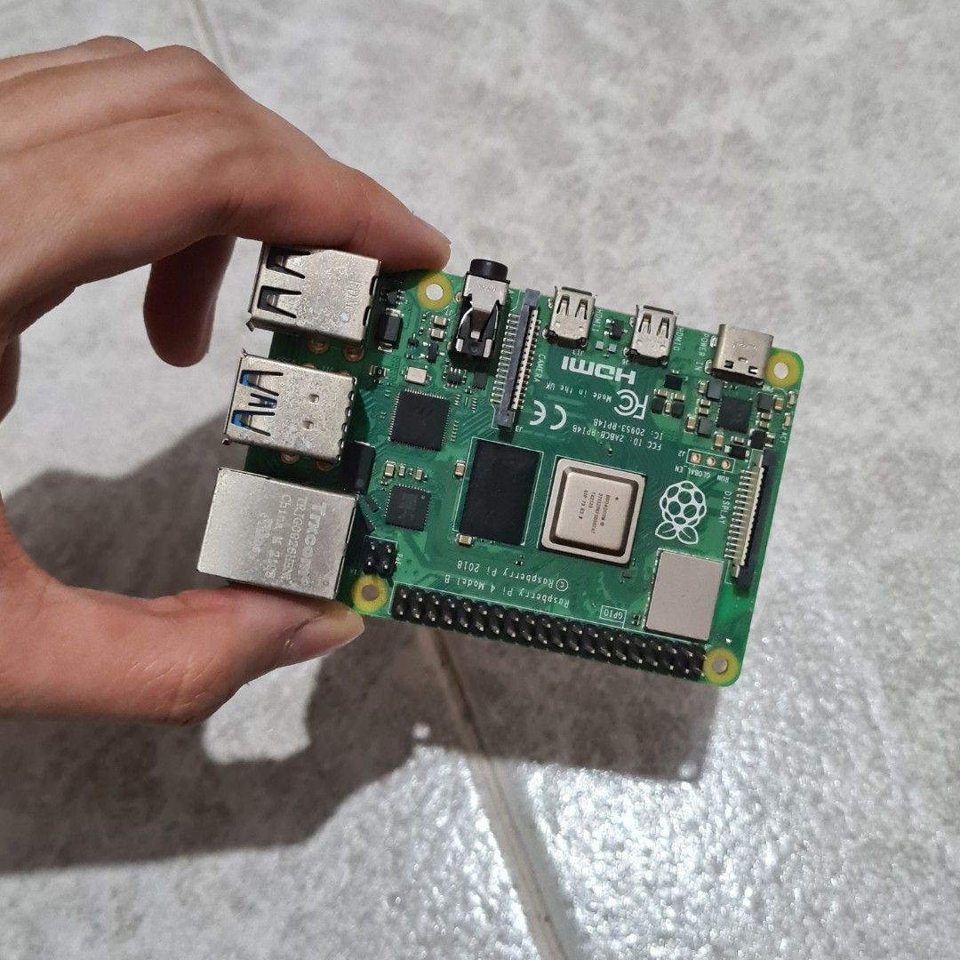 Raspberry Pi 4 Computer (Model B), Computers & Tech, Parts & Accessories, Computer Parts on ...