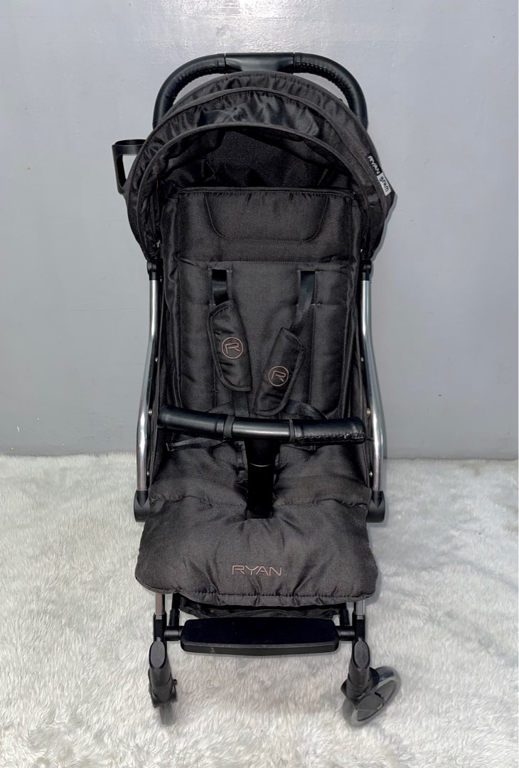 RYAN GRAM COMPACT STROLLER, Babies & Kids, Going Out, Strollers on ...