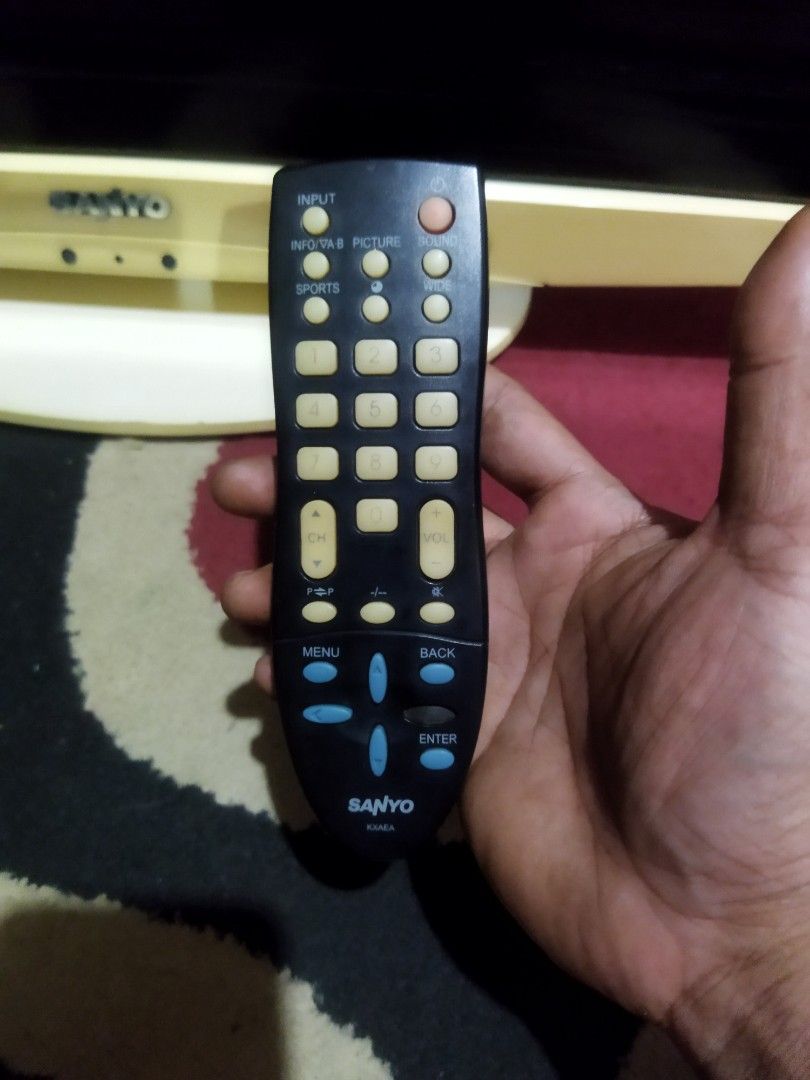 Sanyo LCD tv, TV & Home Appliances, TV & Entertainment, TV on Carousell Sanyo LCD tv, TV & Home Appliances, TV & Entertainment, TV on Carousell