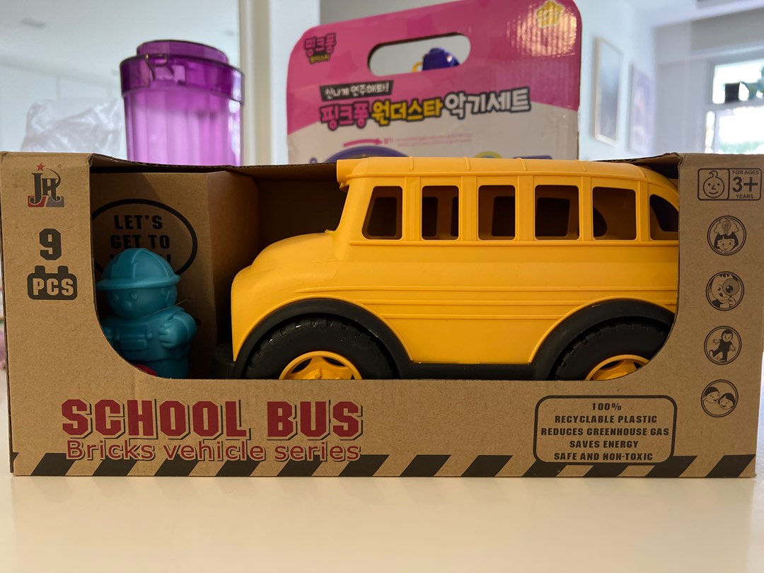 School bus toy, Hobbies & Toys, Toys & Games on Carousell