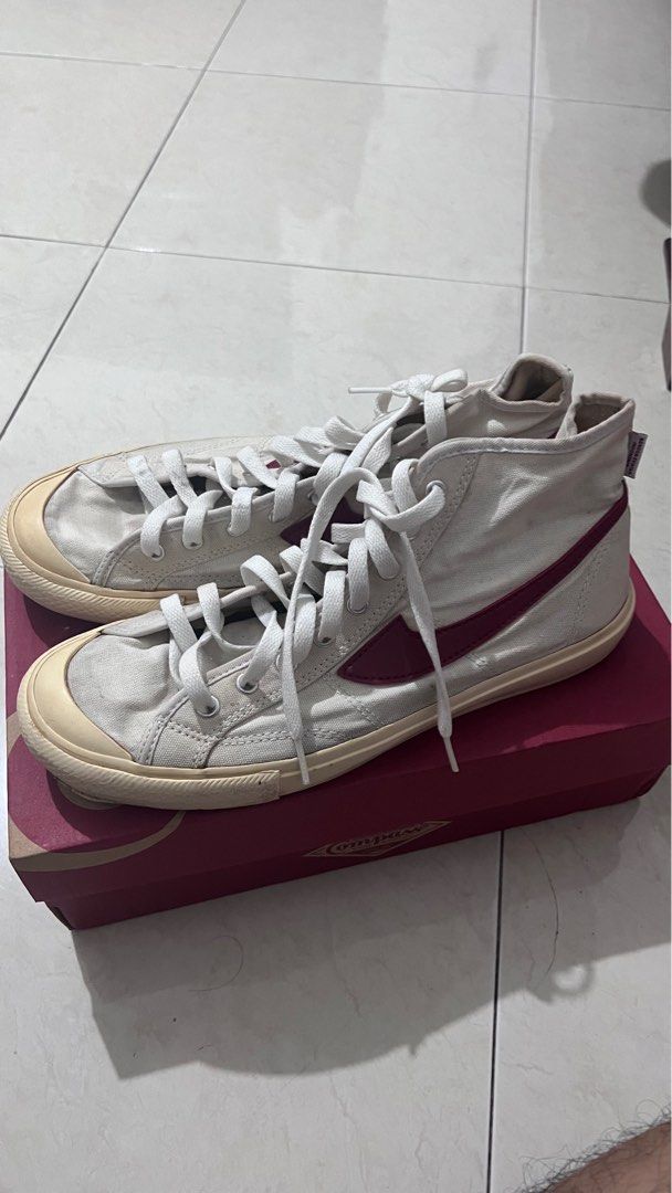 Sepatu Compass Gazelle HI size 43 (nego), Fesyen Pria, Sepatu ...