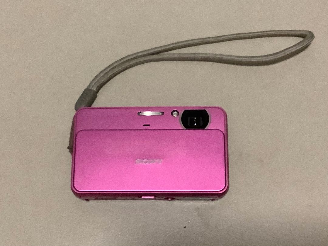 Sony Cybershot T99 camera, Photography, Cameras on Carousell