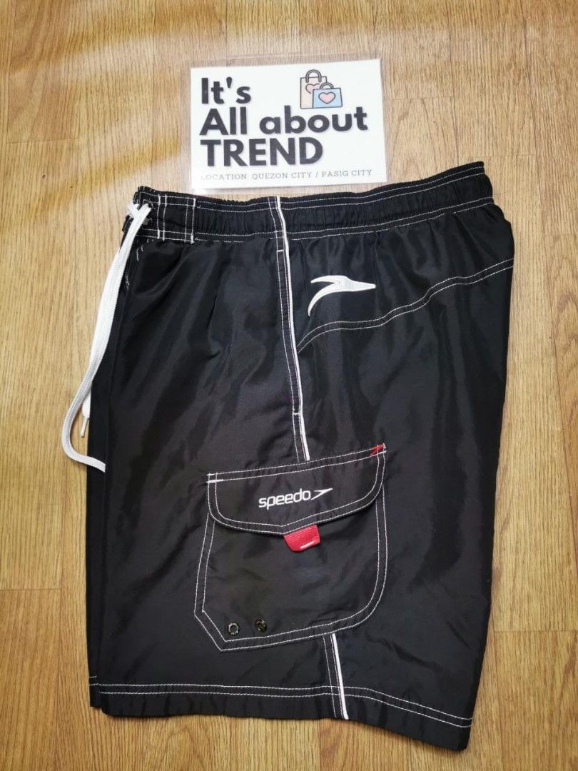 Speedo Short, Men's Fashion, Activewear on Carousell