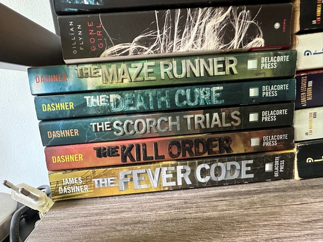 The Maze Runner SET by James Dashner, Hobbies & Toys, Books & Magazines ...
