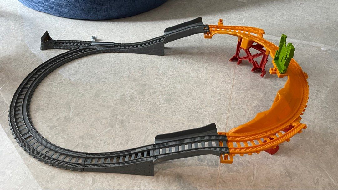 Thomas & Friends TrackMaster - Breakaway Bridge Set, Hobbies & Toys ...