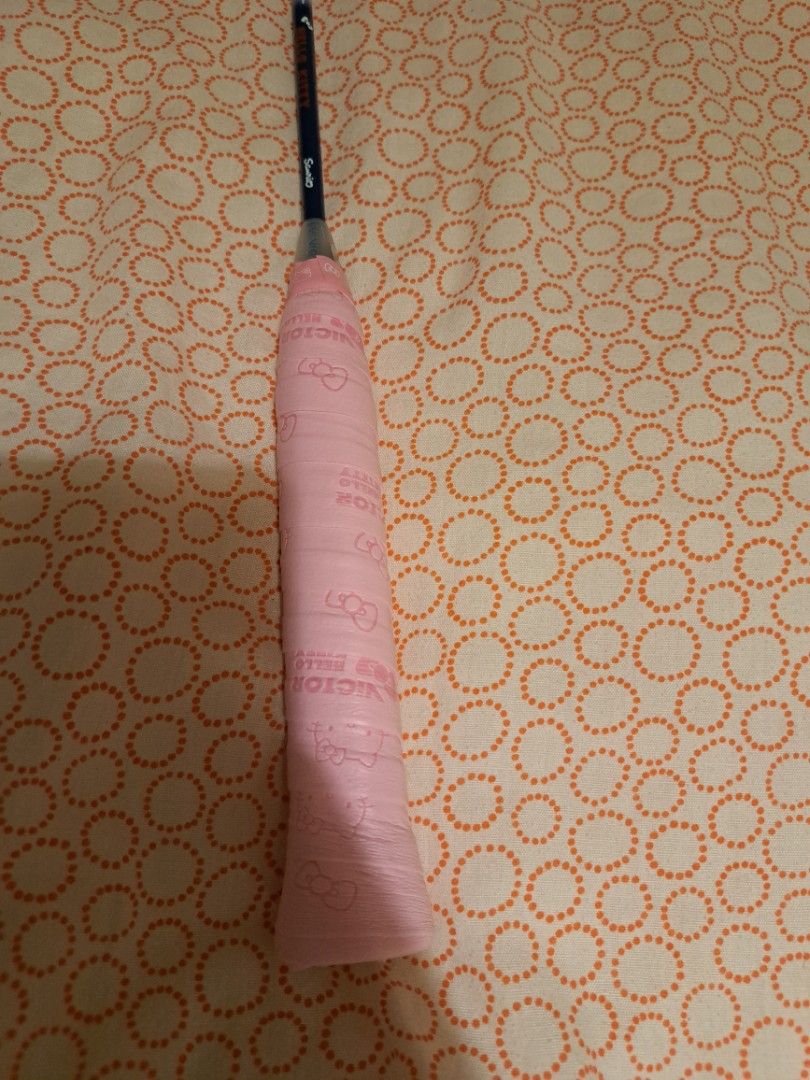 Victor Limited Edition Hello Kitty Thruster TK-KT/1 4UG5, Sports Equipment, Sports & Games ...