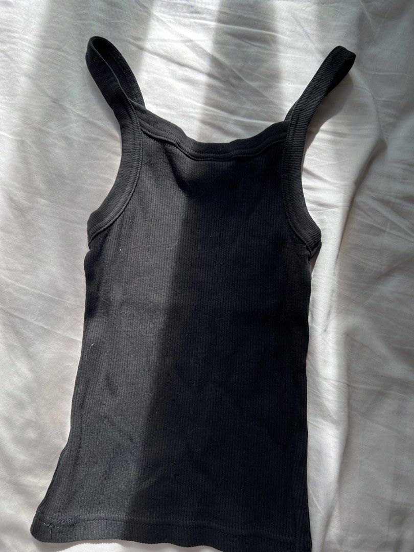 WEEKDAY basic tank, Women's Fashion, Tops, Sleeveless on Carousell