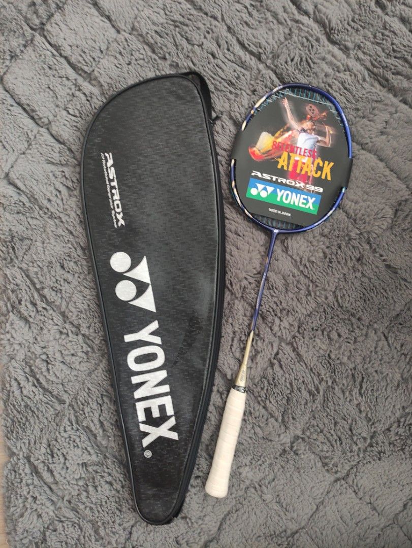 Yonex Astrox 99 Sapphire Navy / Gold, Sports Equipment, Sports & Games ...
