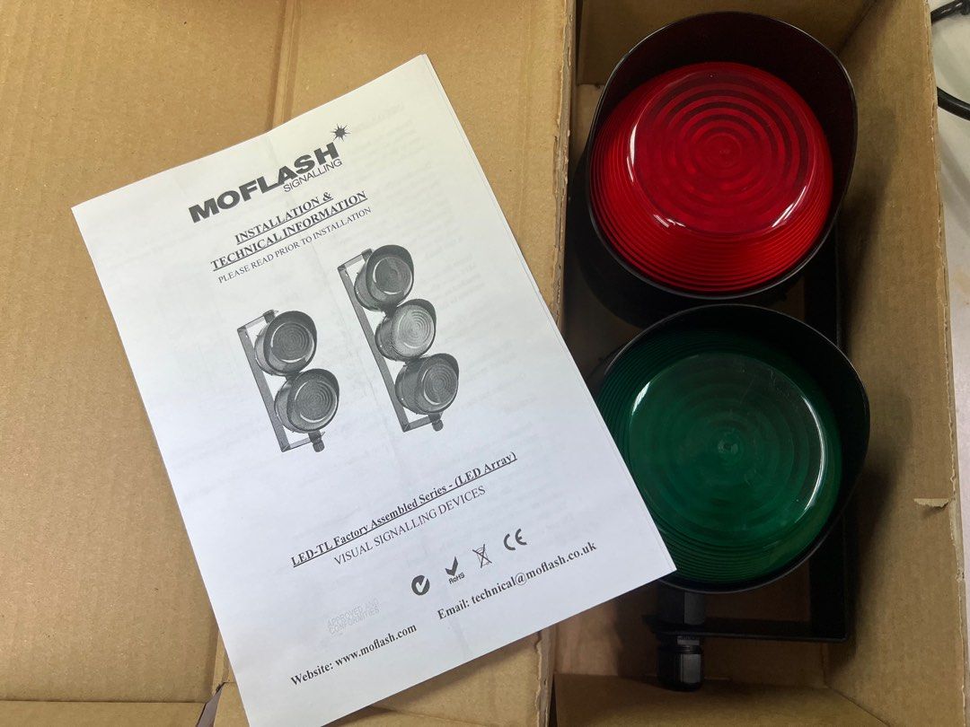 (全新) Moflash LED-TL-02-02-04 Traffic Light 交通燈, 其他, 其他 - Carousell