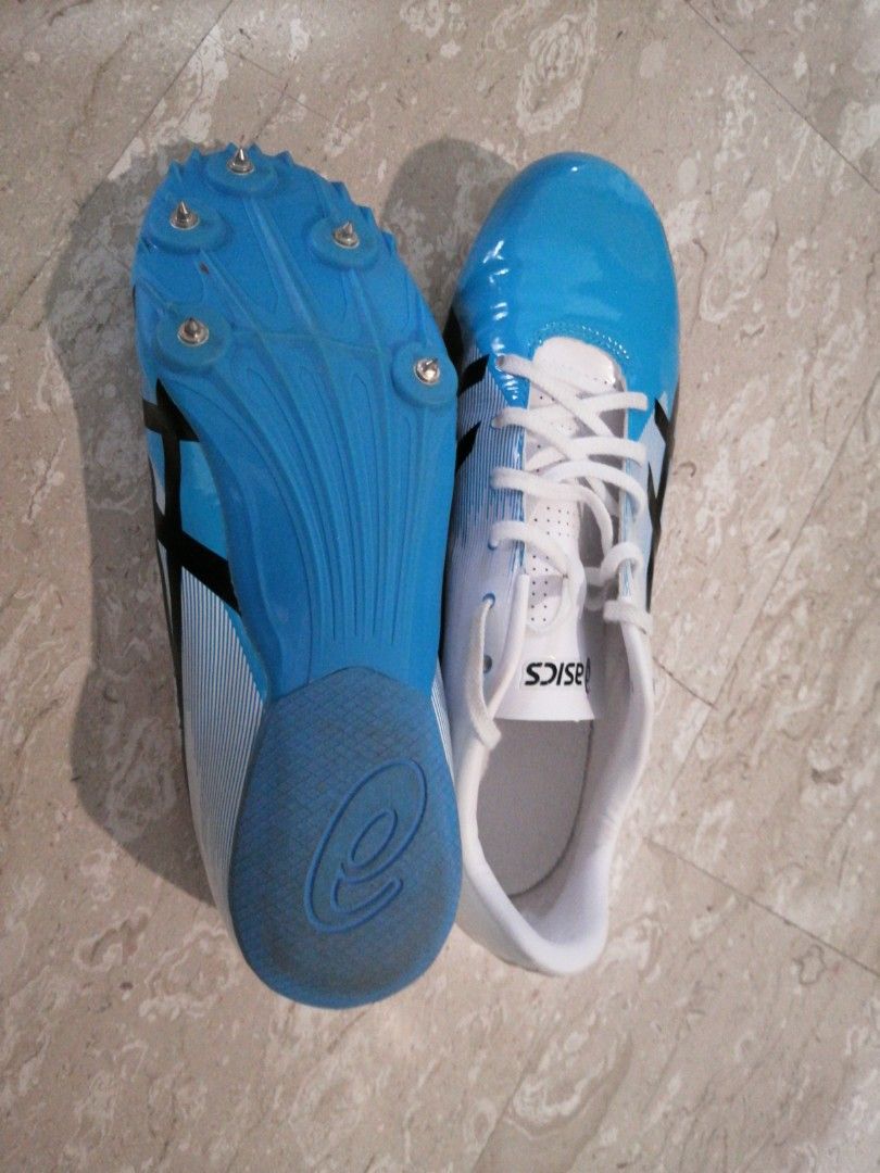 Asics spike running shoes, Sports Equipment, Other Sports Equipment and ...