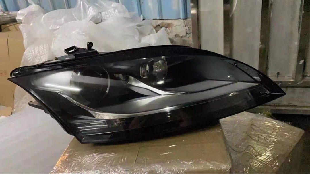 Audi TT MK2 8J headlights, Car Accessories, Electronics & Lights on ...