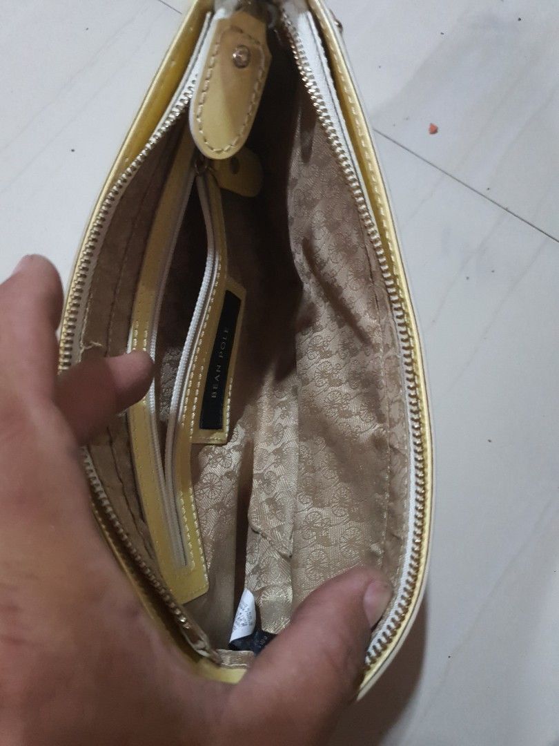 BEANPOLE SHOULDER BAG, Women's Fashion, Bags & Wallets, Shoulder Bags ...