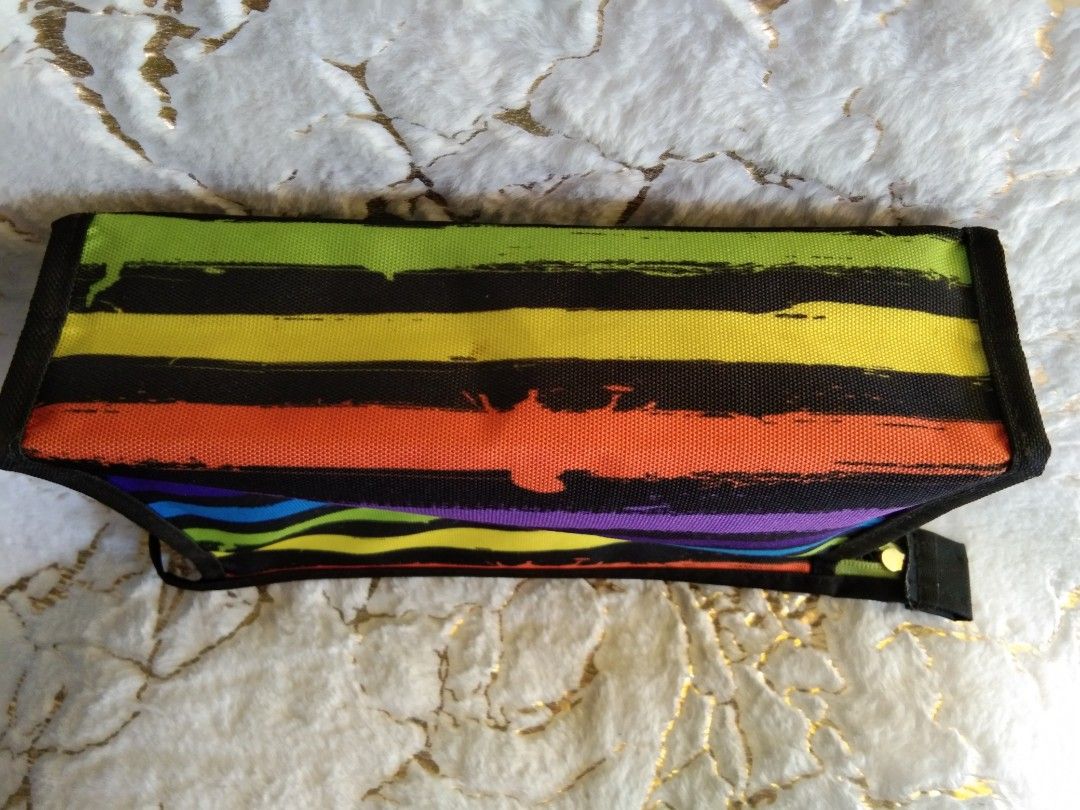 bench pouch, Women's Fashion, Bags & Wallets, Purses & Pouches on Carousell