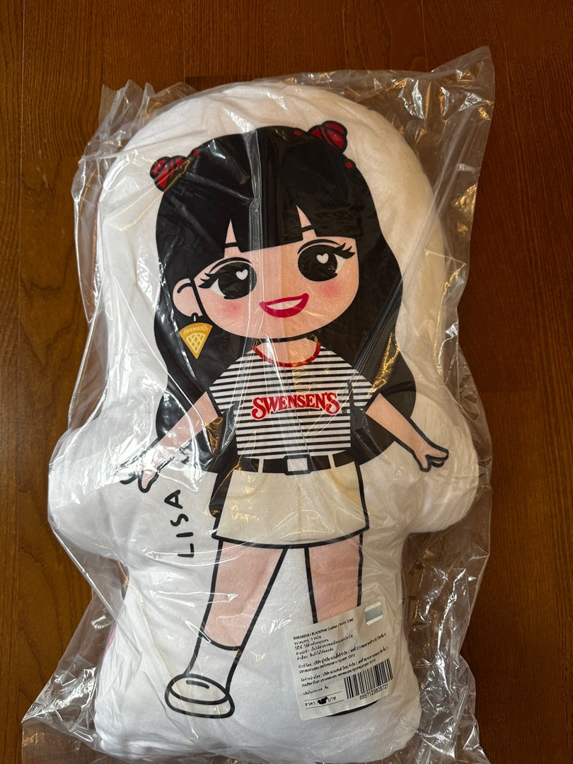 Blackpink X Swensen’s Lisa cushion, Hobbies & Toys, Memorabilia ...