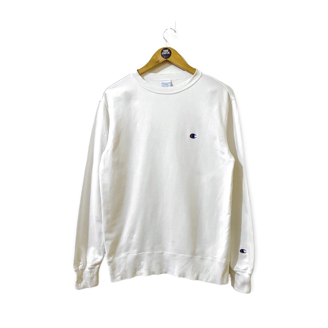Champion Side Logo White Sweater, Men's Fashion, Tops & Sets, Hoodies ...