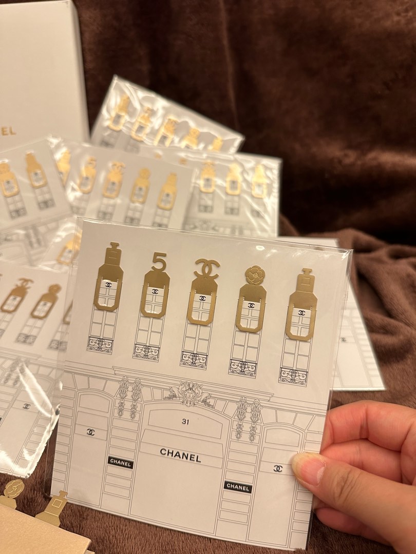 Chanel bookmark set, Beauty & Personal Care, Face, Makeup on Carousell