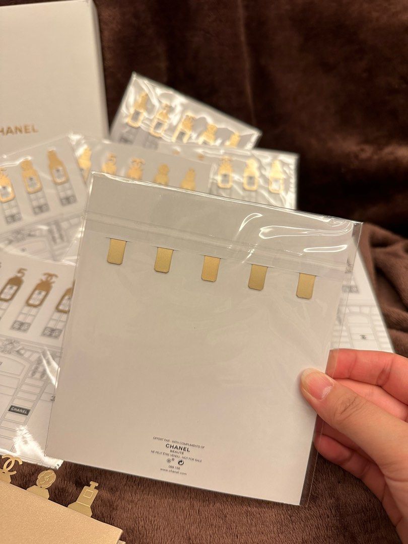 Chanel bookmark set, Beauty & Personal Care, Face, Makeup on Carousell