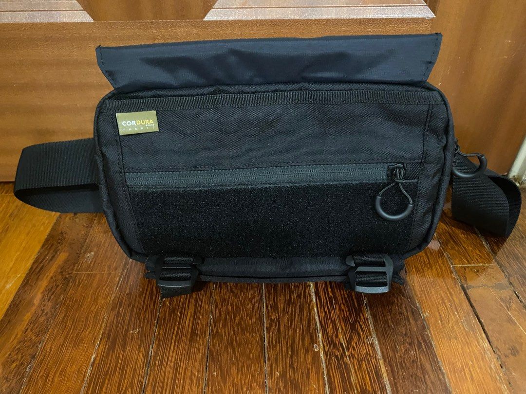 Chuyen tactical CT5 , Men's Fashion, Bags, Sling Bags on Carousell