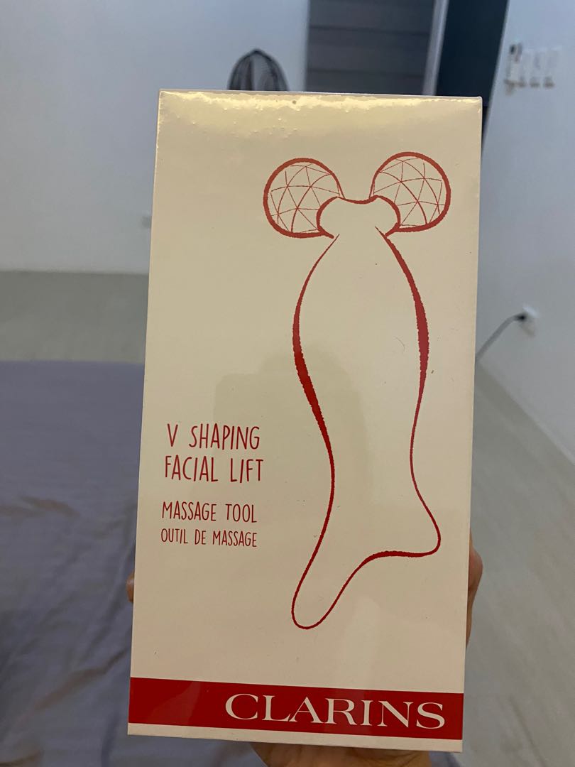 Clarins V Shaping Facial Lift Massage Tool, Beauty & Personal Care ...