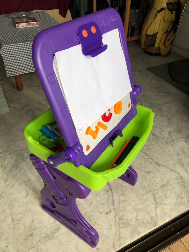 CRAYOLA Dual Purpose Easel and Table, Babies & Kids, Baby Nursery ...