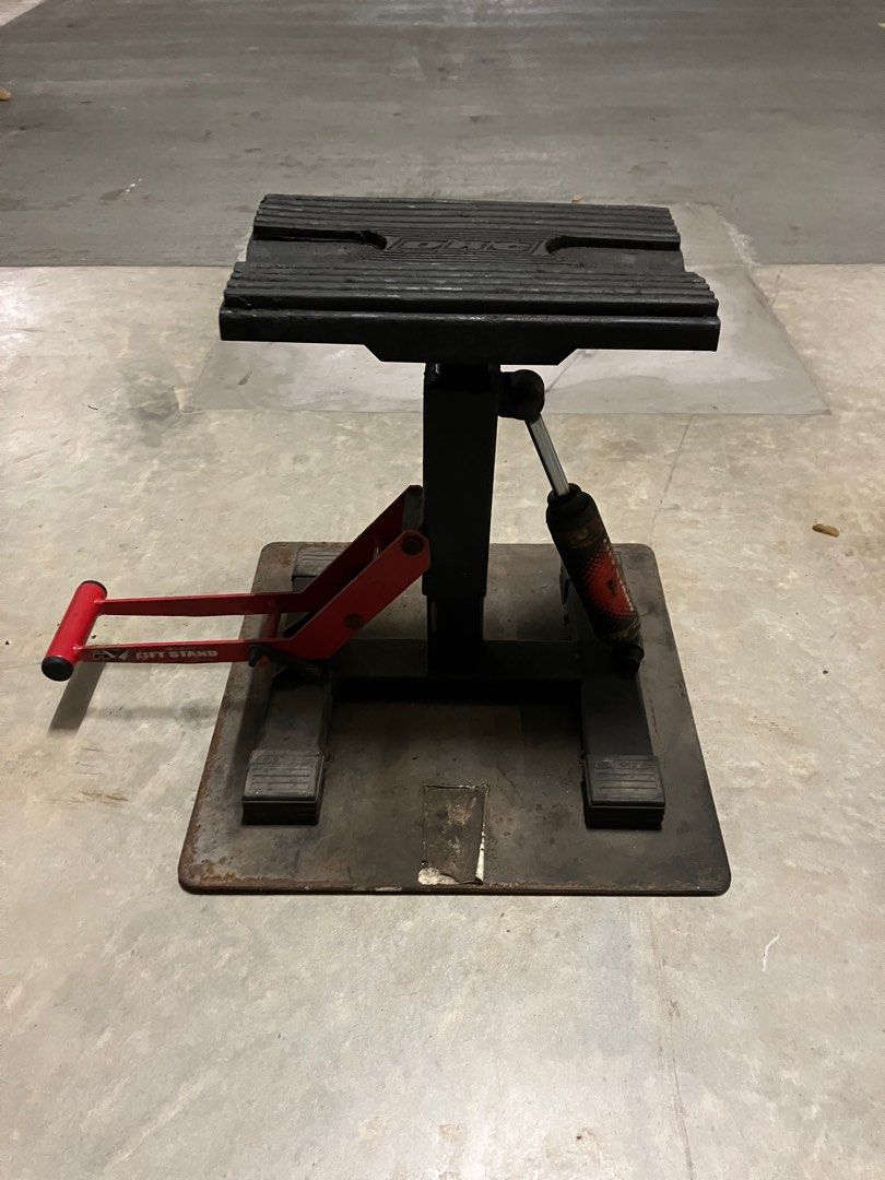 DRC Mx motorcycle stand lift, Motorcycles, Motorcycle Accessories on ...