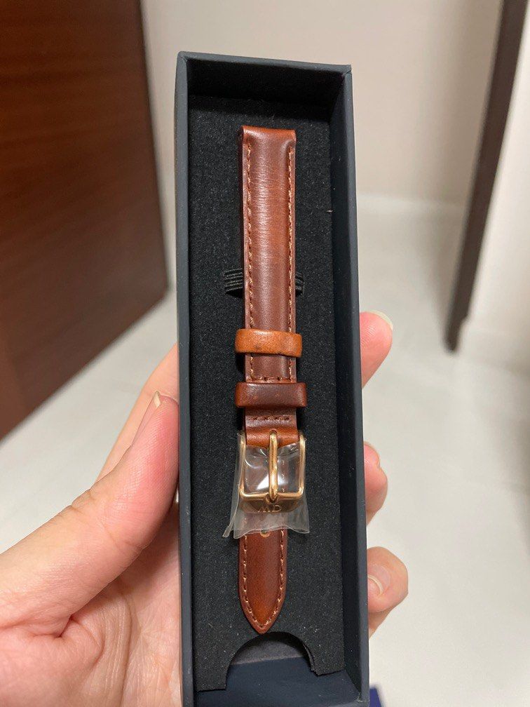 DW leather strap (genuine original piece), Mobile Phones & Gadgets ...