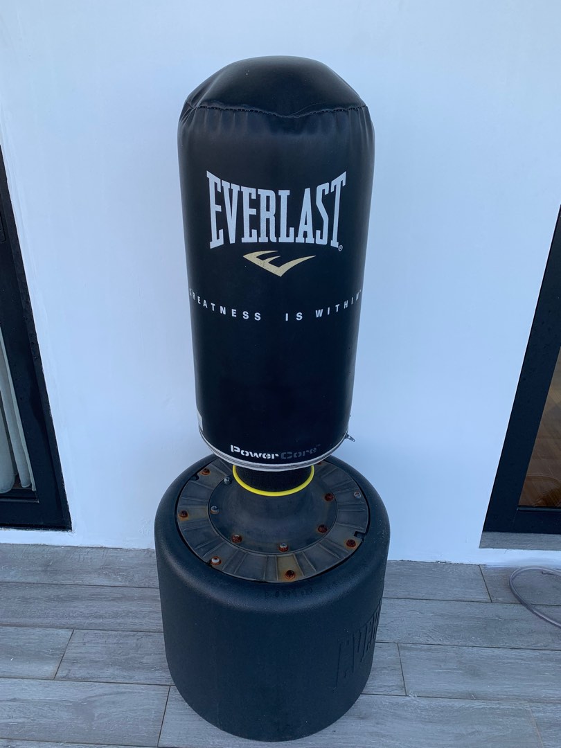 Everlast Powercore Punching Bag, Sports Equipment, Exercise & Fitness ...