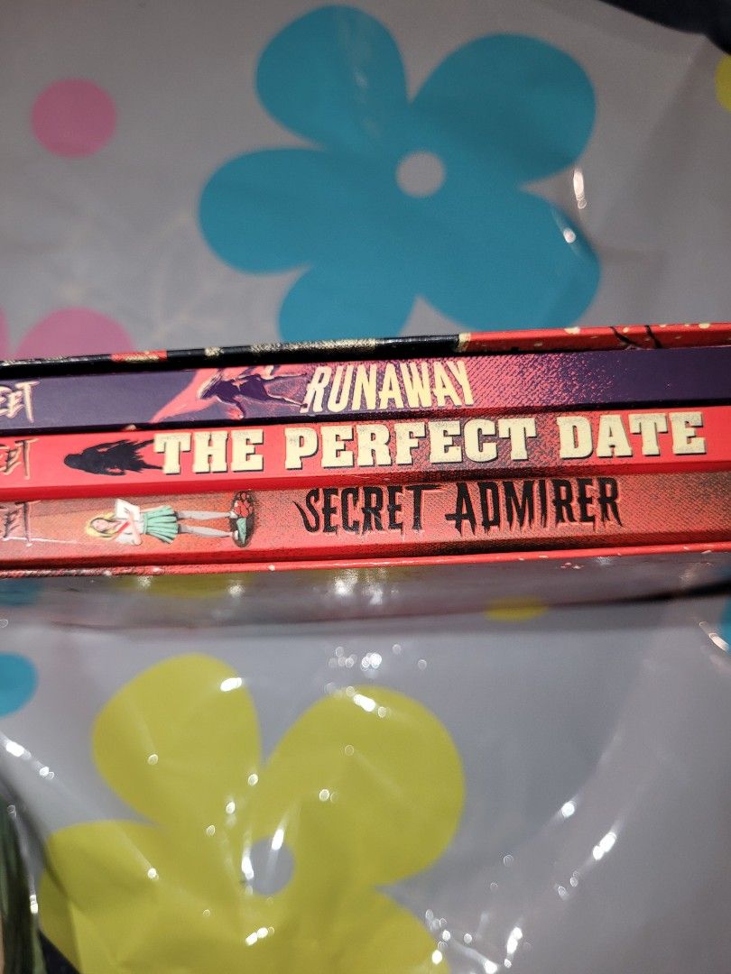 Fear Street Collection (RL Stine), Hobbies & Toys, Books & Magazines ...