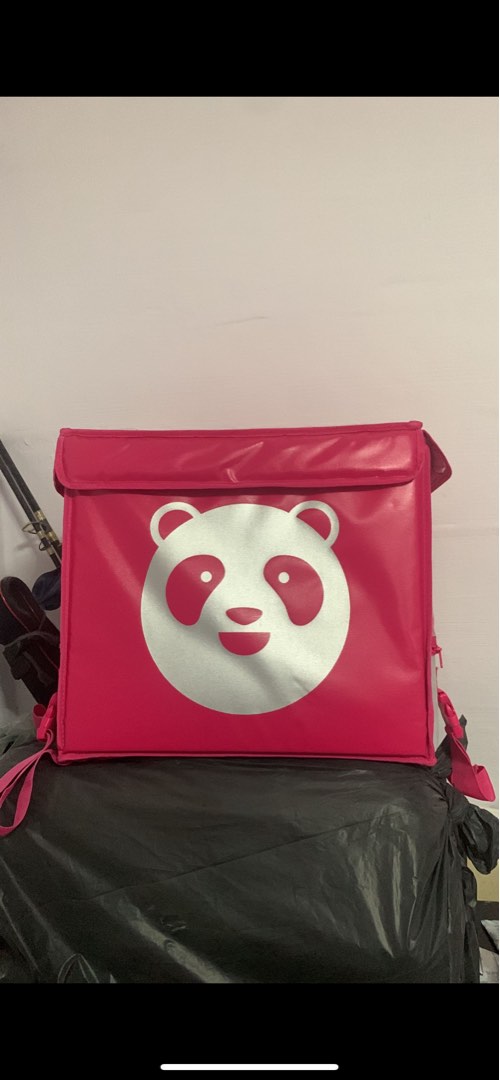 Foodpanda Thermal Bag, Everything Else on Carousell