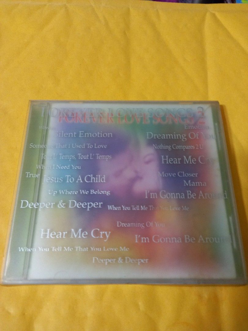 Forever Love Songs cd, 興趣及遊戲, 音樂樂器 & 配件, 音樂與媒體 - CD 及 DVD - Carousell