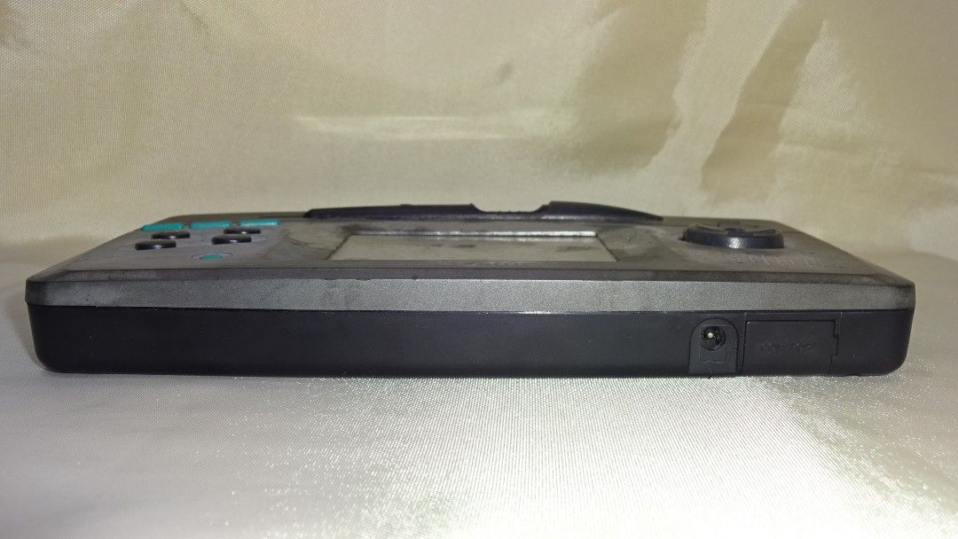 Game.com Handheld console manufactured by Tiger Electronics, Video ...