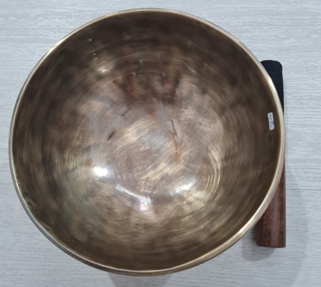 Handmade Super Full Moon Singing Bowl (Direct from Nepal), Hobbies ...