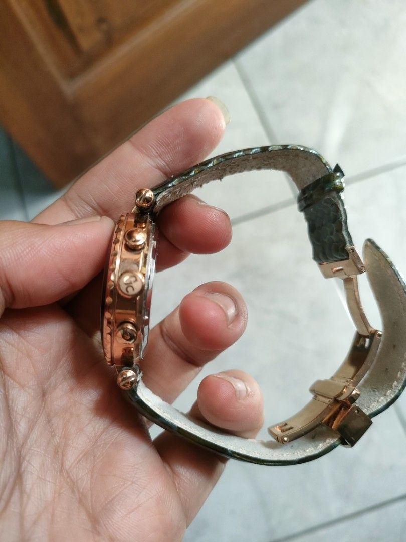 Jam Tangan Guess Collection GC Python 4300IM, Fesyen Wanita, Jam Tangan ...