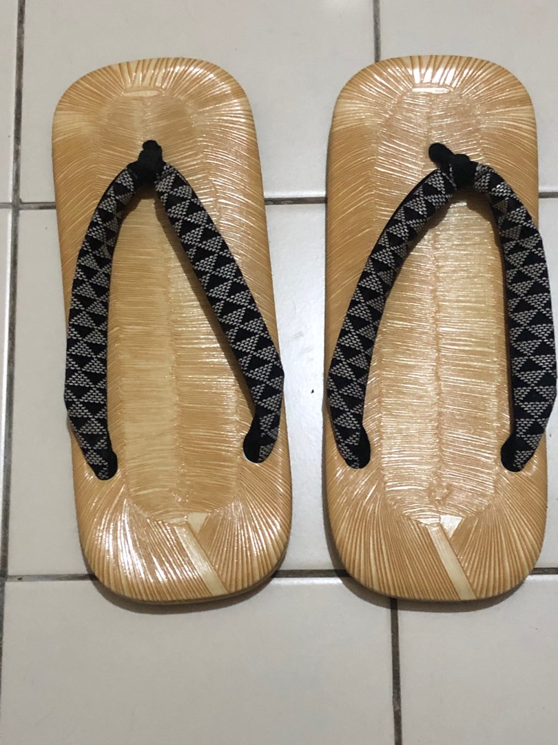 Japanese Slipper, Women's Fashion, Footwear, Flipflops and Slides on ...