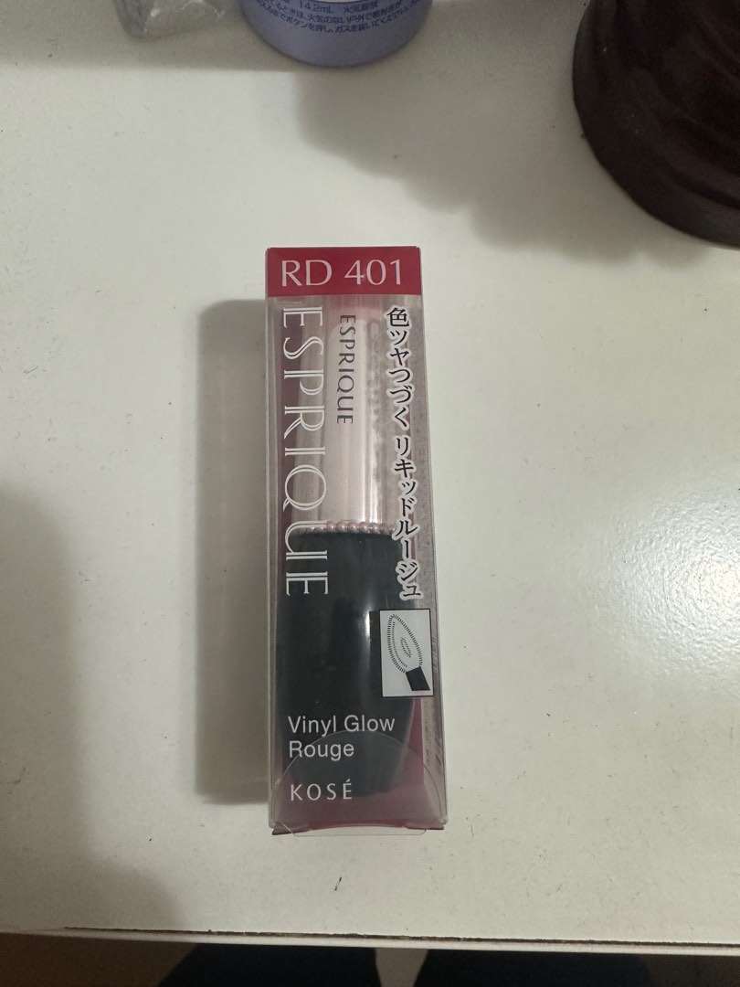 Kose ESPRIQUE Vinyl Glow Rouge RD401 Red 水光唇釉, 美容＆化妝品, 健康及美容 - 皮膚護理, 化妝品 - Carousell