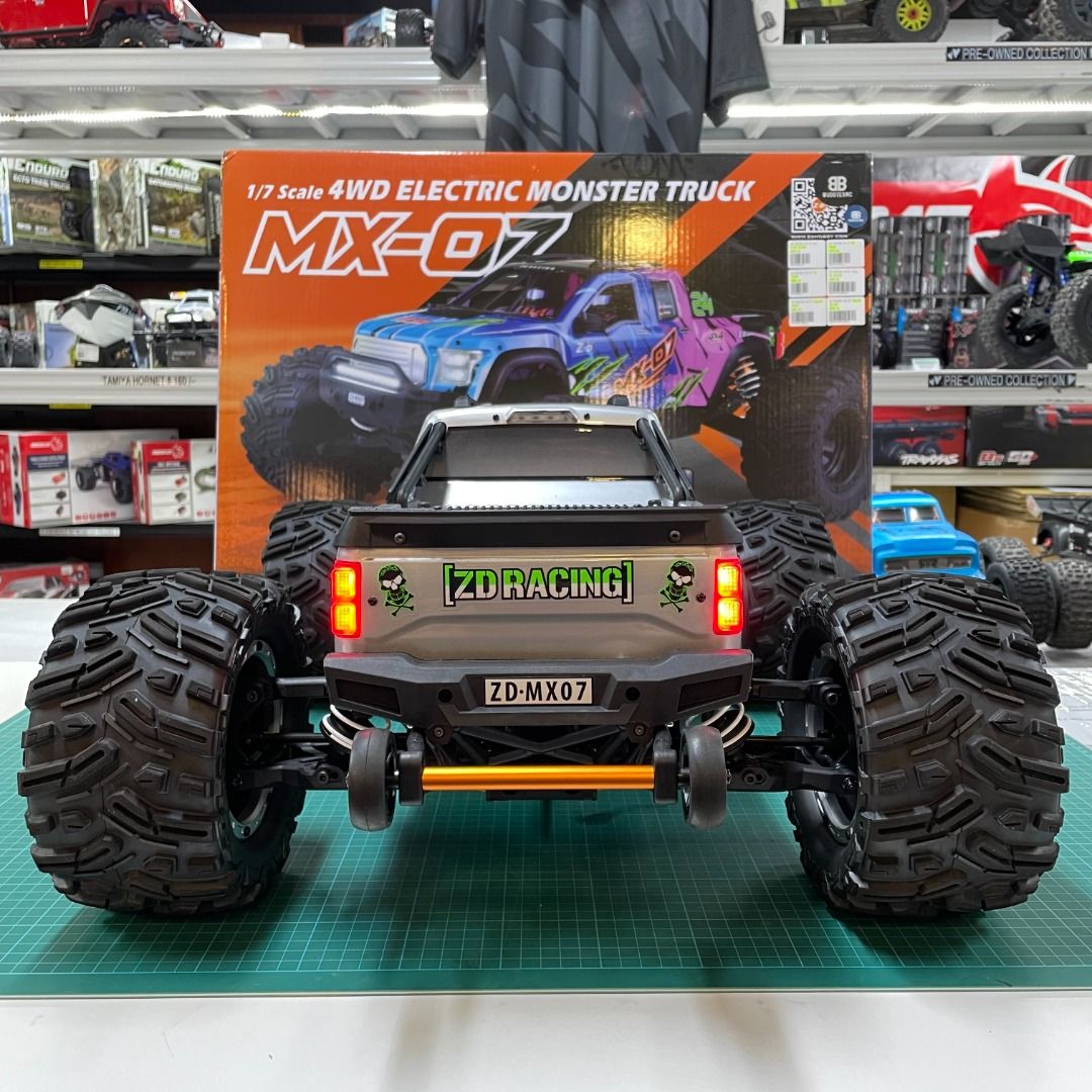 [LIKE NEW] ZD RACING HOBBYWING MAX 6 8S LARGE SCALE MX-07 RC MONSTER TRUCK RTR XMAXX, Hobbies ...