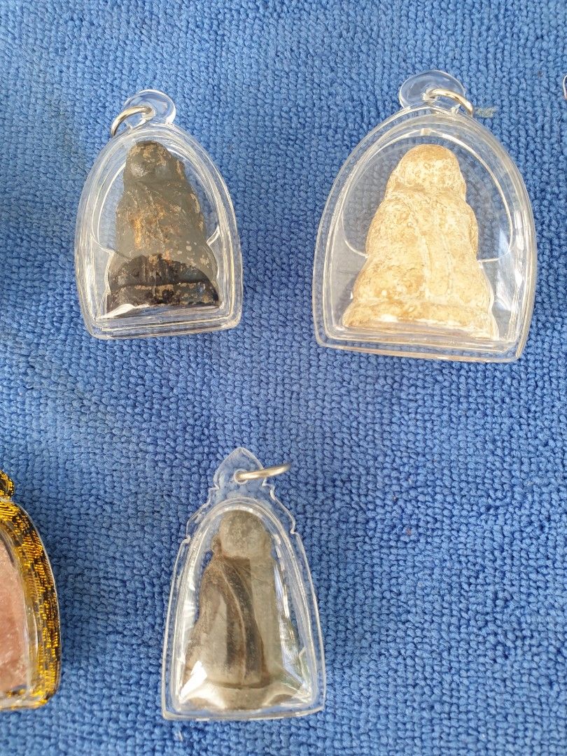 Lp Thep 900 years old monk, Hobbies & Toys, Memorabilia & Collectibles ...