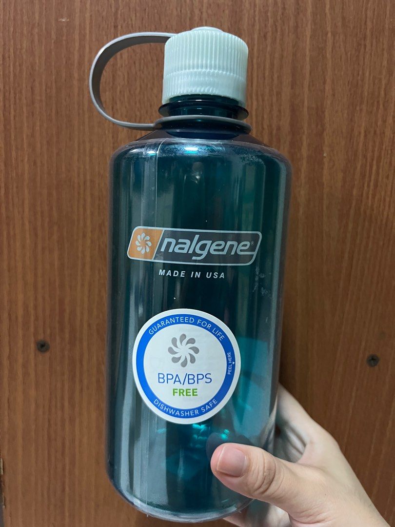 Nalgene Water Bottle 32oz, Furniture & Home Living, Kitchenware & Tableware, Water Bottles ...