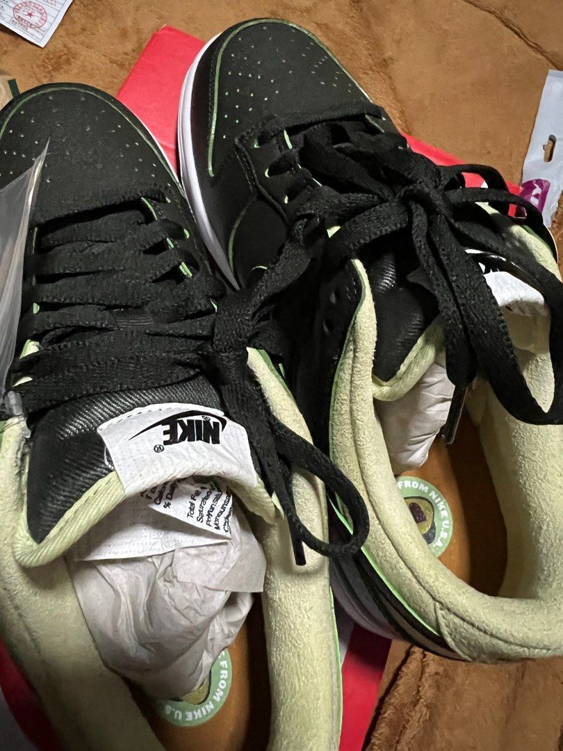 Nike avocado dunks, Men's Fashion, Footwear, Sneakers on Carousell