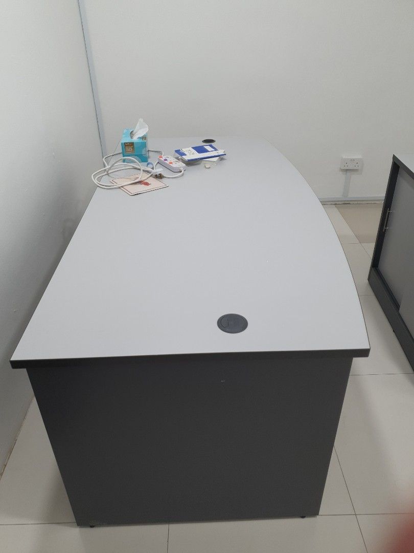 Office table for free 180 cm x 90cm x 75cm in height, Furniture & Home ...