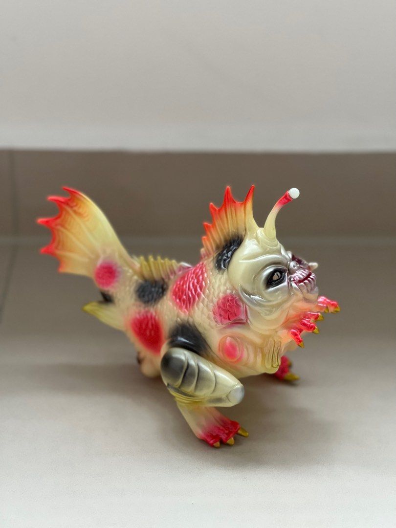Paul Kaiju Biterfish Kaiju Sofubi, Hobbies & Toys, Toys & Games on ...