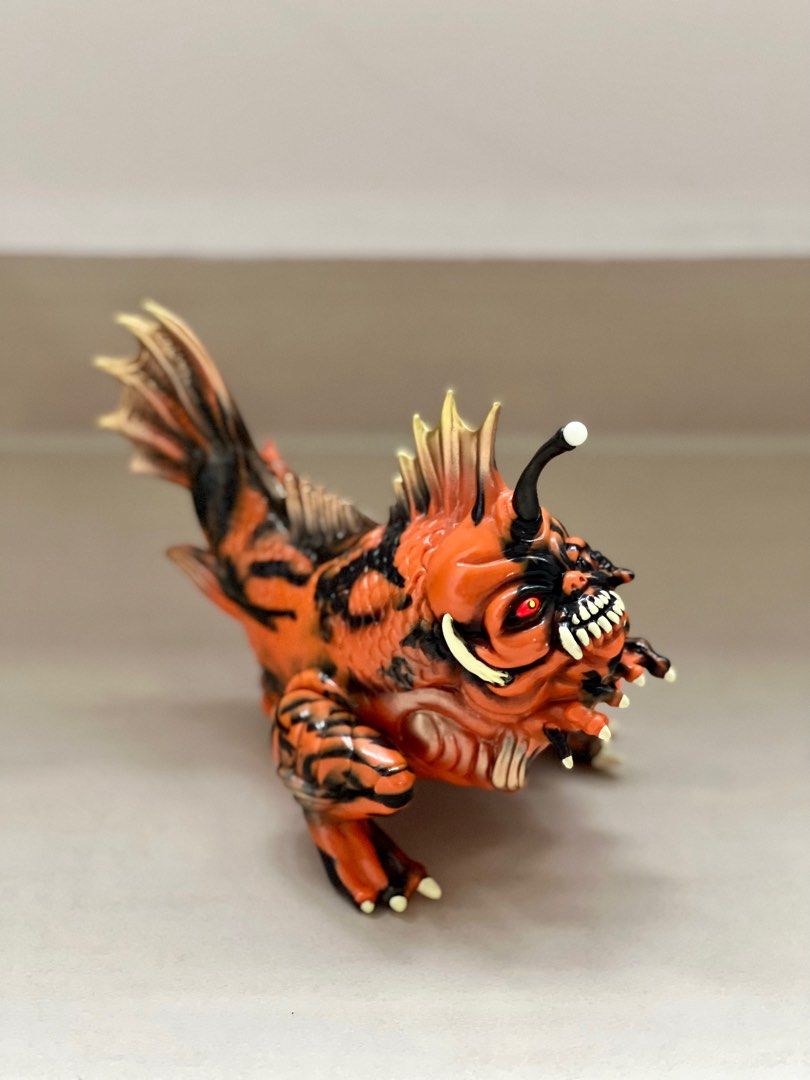 Paul Kaiju Biterfish Kaiju Sofubi, Hobbies & Toys, Toys & Games on ...