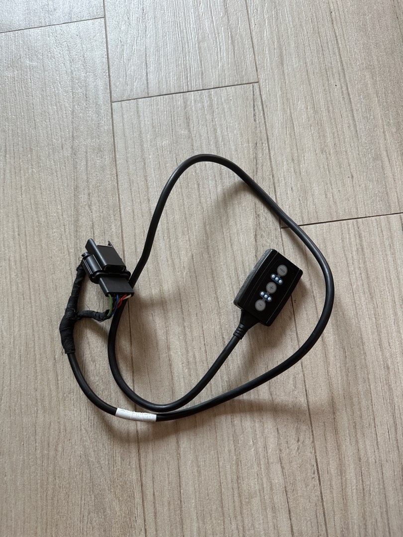 Pedal box for Audi/VW/Skoda, Car Accessories, Accessories on Carousell