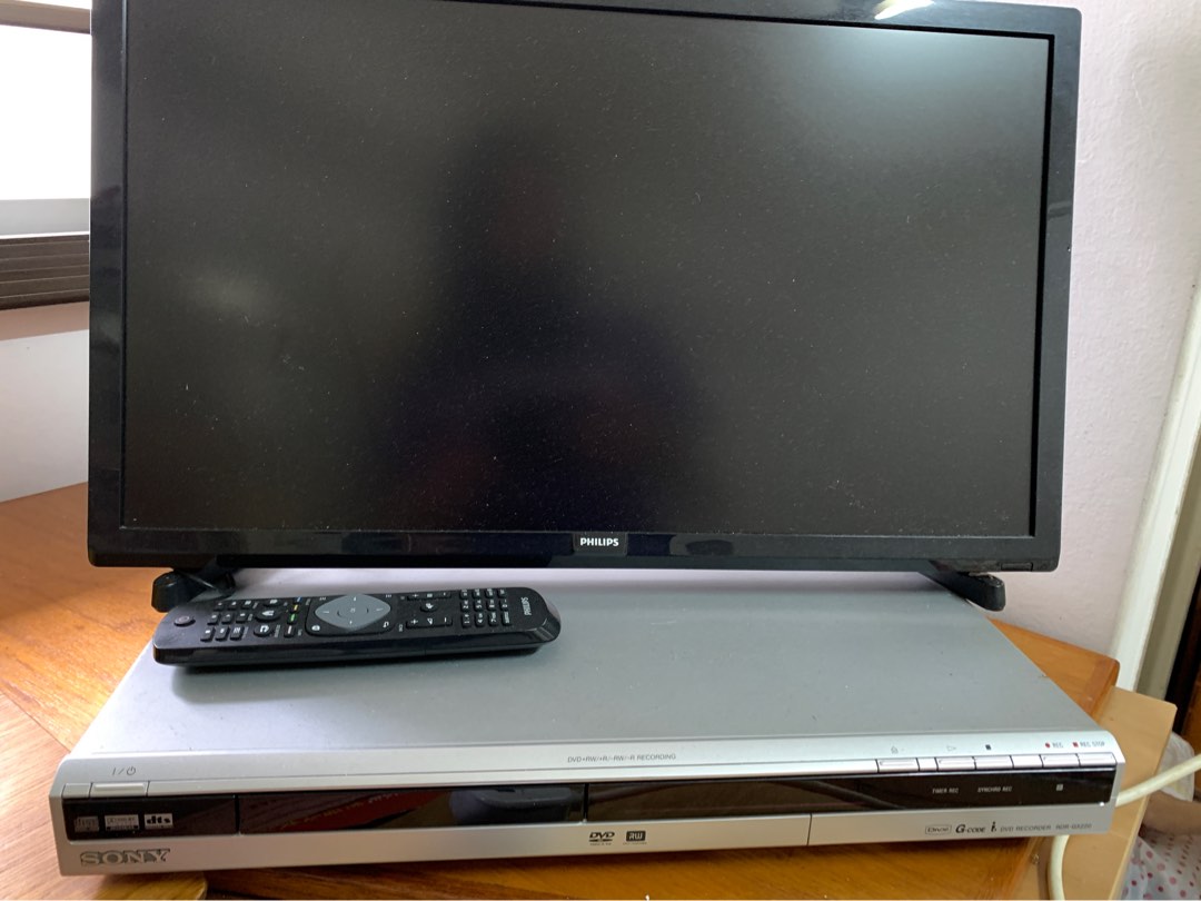 Philips 23 inch LED TV monitor, Sony DVD recorder player, TV & Home ...