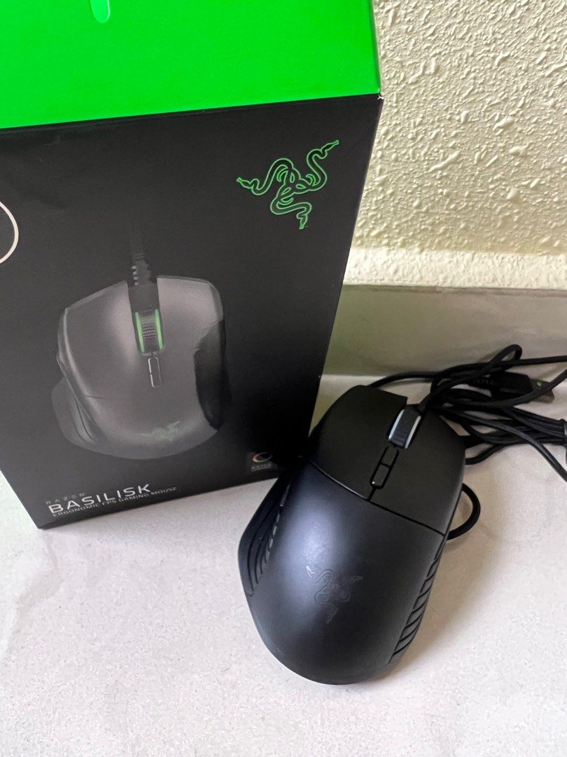 Razer Basilisk V1, Computers & Tech, Parts & Accessories, Mouse ...