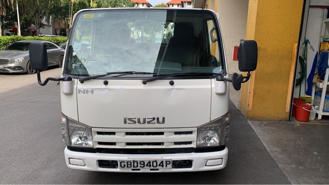 RENTAL Economy Budget Manual Transmission Gear Isuzu 10ft lorry, Cars ...