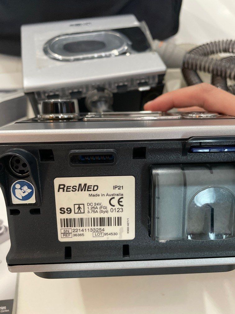 ResMed Airway Pressure Device and Humidifier, Everything Else on Carousell