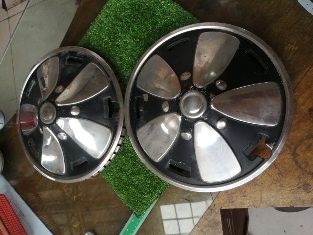 Rim besi kereta lama, Hobbies & Toys, Collectibles & Memorabilia ...