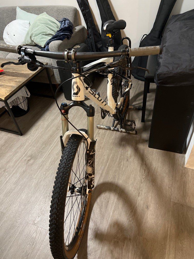 Scott Spark 50 complete bike, Sports Equipment, Bicycles & Parts ...